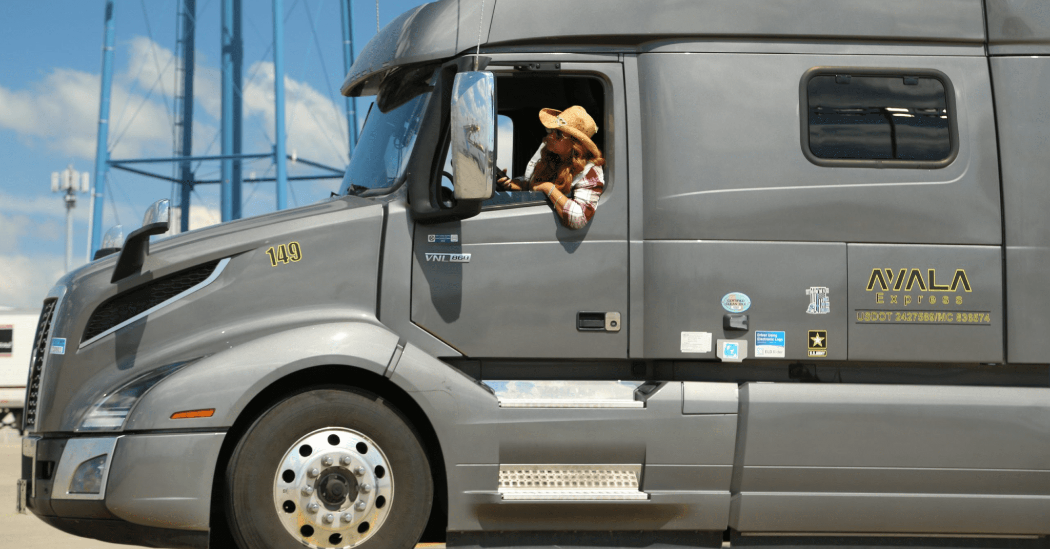 Download the New Load Board App for Truckers - DAT Freight & Analytics ...